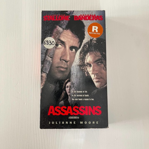 Warner Home Video | Media | Assassins Sylvester Stallone Antonio ...